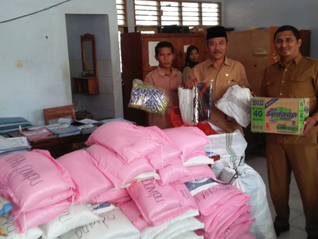 MAN Dompu Ikut Bantu Korban Gempa Lombok - Portal Berita Online Dompu